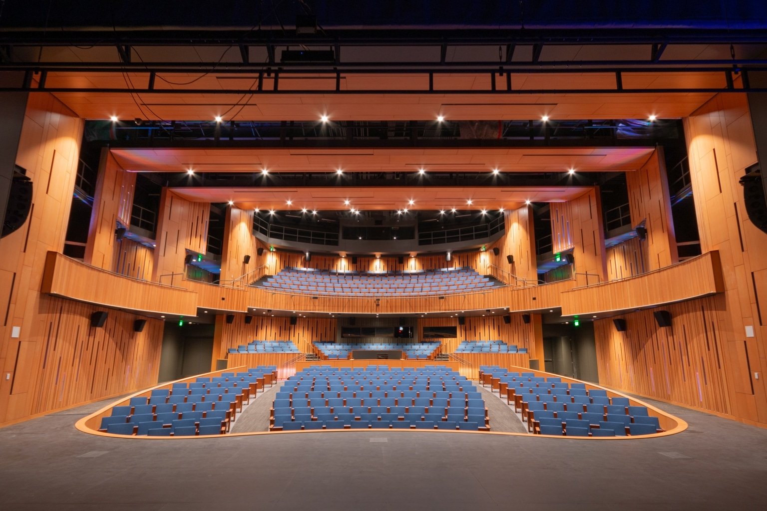 Patricia Reser Center for the Arts - AWCC of Oregon